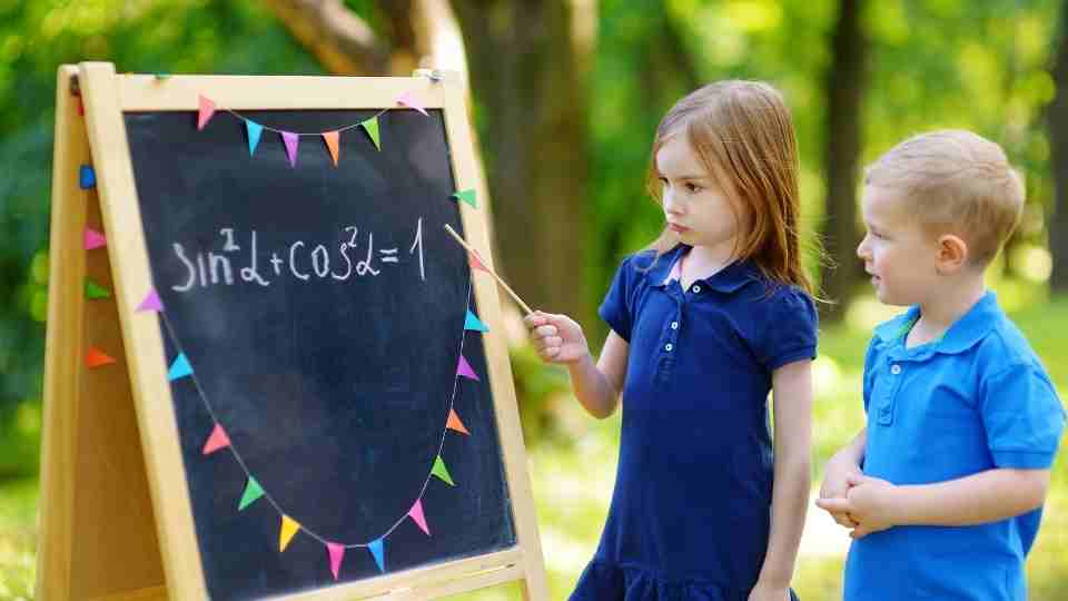 300 Are You Smarter Than A 5th Grader Questions To Ask Someone