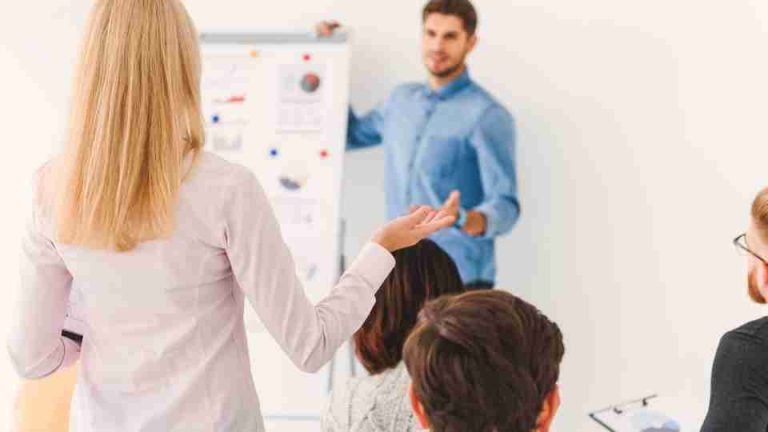 650+ Interesting Questions to Ask for Engaging Conversation